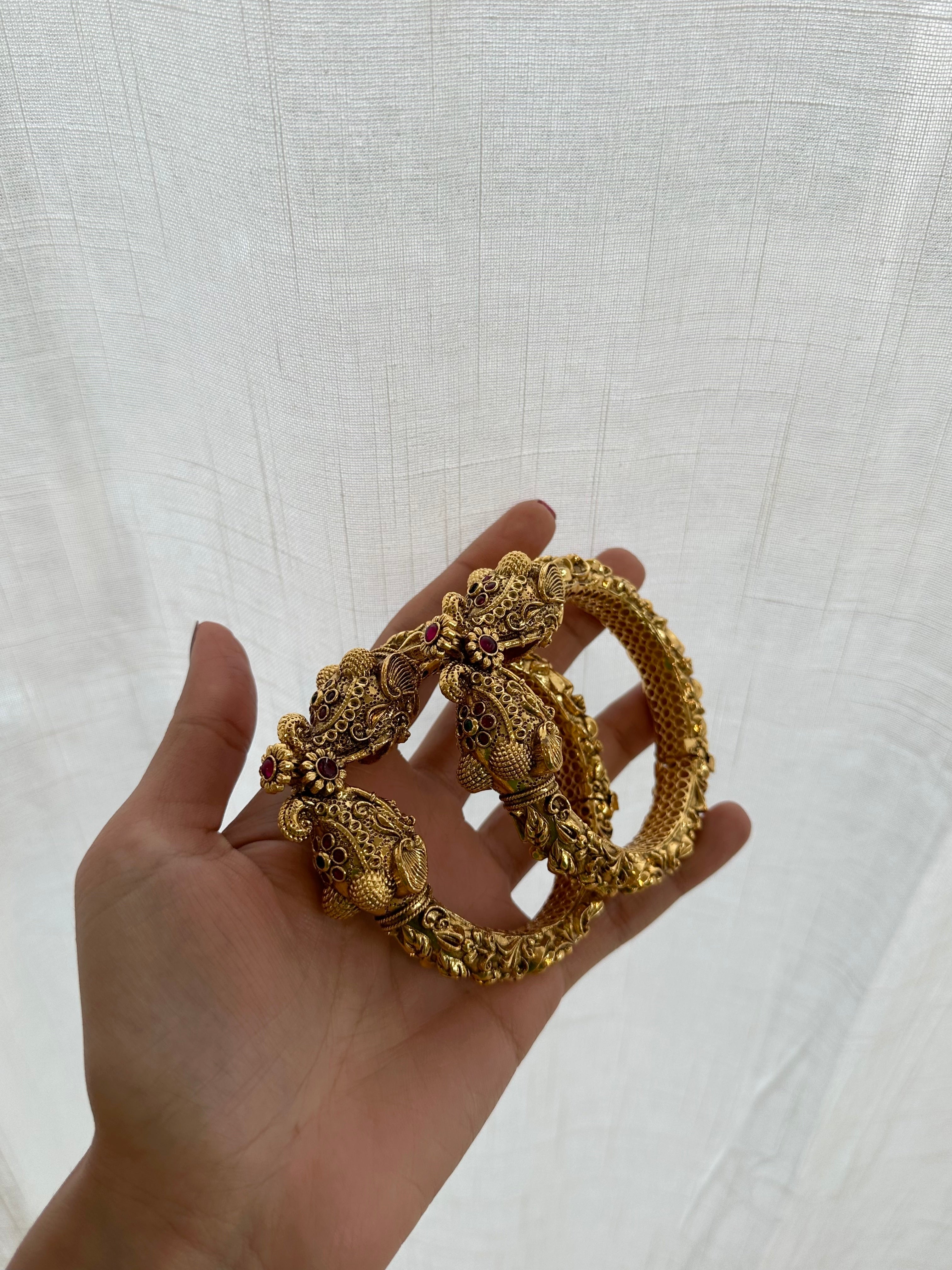 Shop Indian Bangles Australia | Bangles For Women – Chaandbali